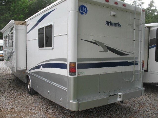 USED 2006 HOLIDAY RAMBLER ATLANTIS 31 - Overview | Berryland Campers