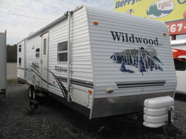 USED 2006 FOREST RIVER HERITAGE GLEN BY WILDWOOD 31QBSS - Overview ...