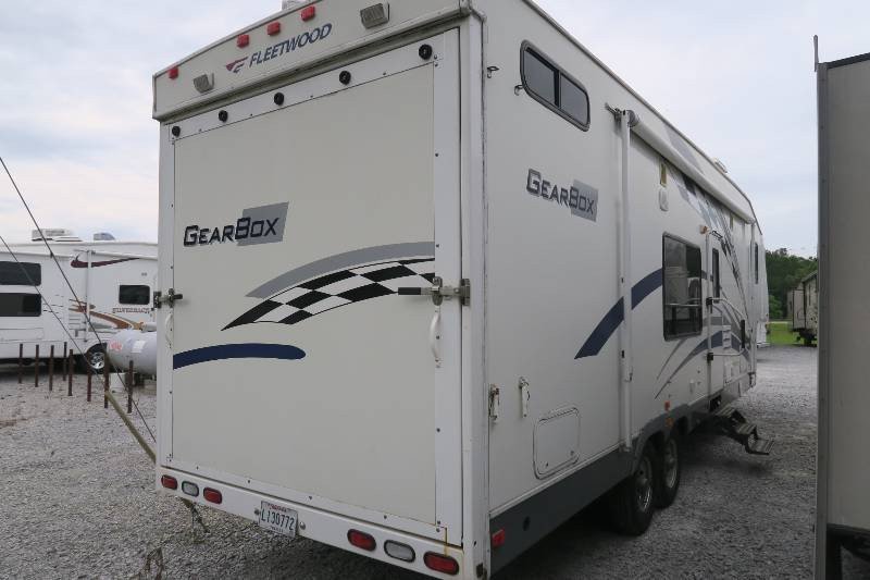 USED 2006 FLEETWOOD GEAR BOX 335FS - Overview | Berryland Campers
