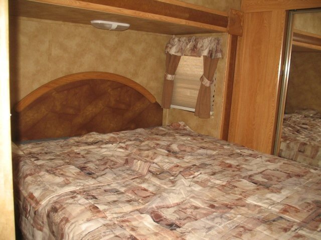 USED 2006 KEYSTONE RAPTOR 3712 - Overview | Berryland Campers