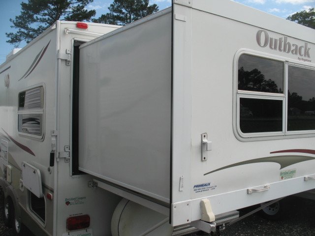 USED 2006 KEYSTONE OUTBACK 21RS - Overview | Berryland Campers
