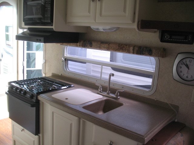 USED 2006 KEYSTONE OUTBACK 21RS - Overview | Berryland Campers