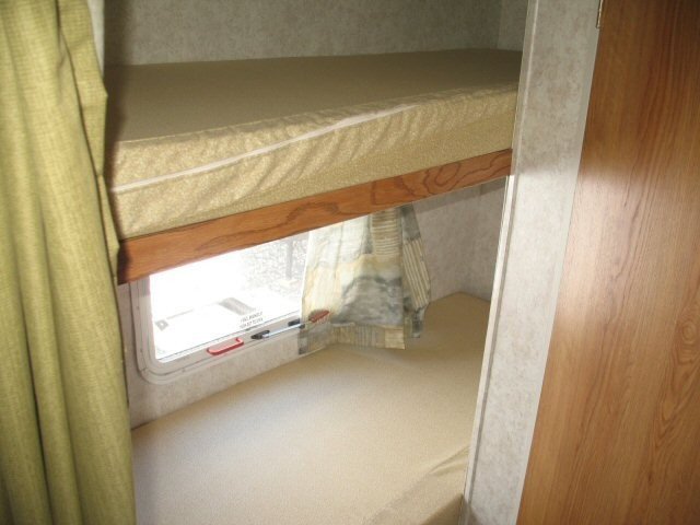 USED 2006 GULF STREAM CAVALIER 28 - Overview | Berryland Campers