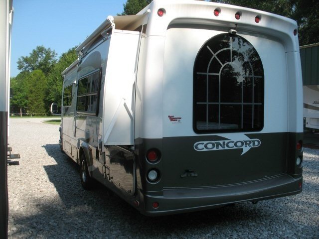 USED 2006 COACHMEN CONCORD 300TS - Overview | Berryland Campers