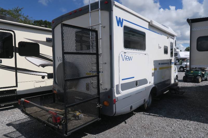 USED 2006 WINNEBAGO VIEW 23J - Overview | Berryland Campers