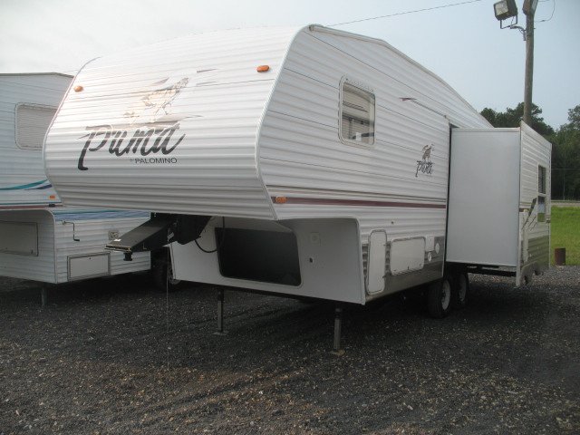 USED 2005 PALOMINO PUMA 253FBS - Overview | Berryland Campers