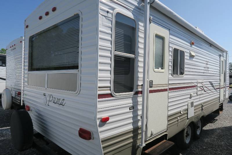 USED 2005 PALOMINO PUMA 26RLSS - Overview | Berryland Campers