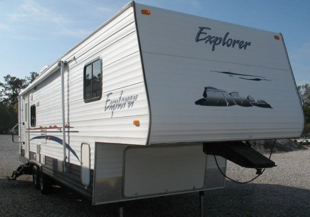 USED 2005 FRONTIER EXPLORER 295S - Overview | Berryland Campers