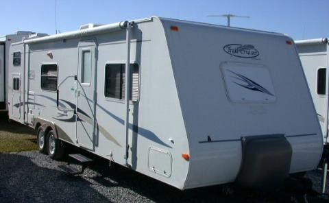 USED 2005 R-VISION TRAIL-CRUISER 30QBSS - Overview | Berryland Campers