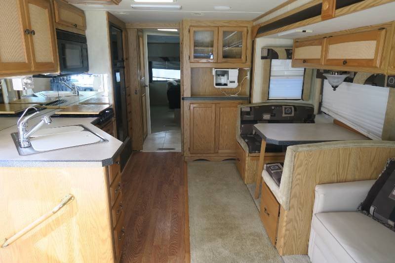 USED 2005 SAFARI SIMBA 37PCT - Overview | Berryland Campers