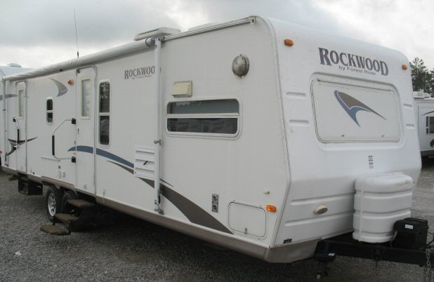 USED 2005 FOREST RIVER ROCKWOOD 8315SS - Overview | Berryland Campers