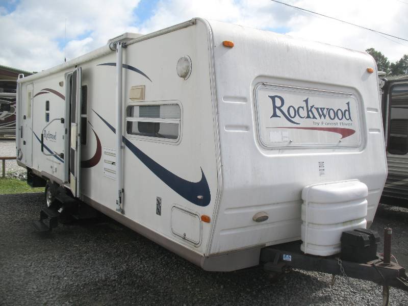 USED 2005 FOREST RIVER ROCKWOOD 8315SS - Overview | Berryland Campers