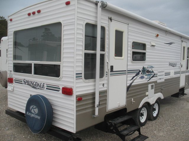 USED 2005 KEYSTONE SPRINGDALE 26RLSS - Overview | Berryland Campers