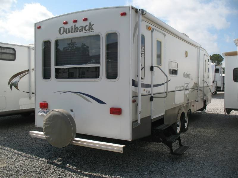 USED 2005 KEYSTONE OUTBACK 30RLS - Overview | Berryland Campers