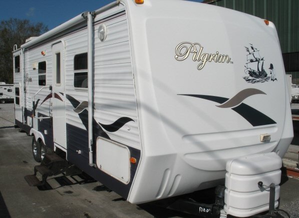 USED 2005 LEGENDS PILGRIM 241BHSS - Overview | Berryland Campers