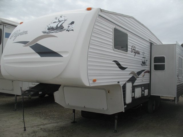 USED 2005 LEGENDS PILGRIM 274RLS - Overview | Berryland Campers