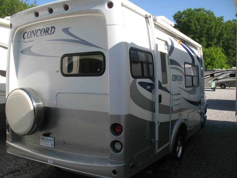 USED 2005 COACHMEN CONCORD 225RK - Overview | Berryland Campers