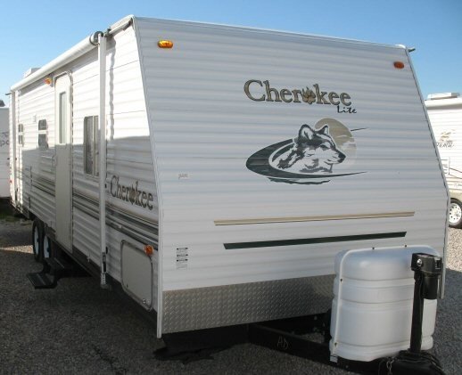 USED 2004 FOREST RIVER CHEROKEE 28C - Overview | Berryland Campers