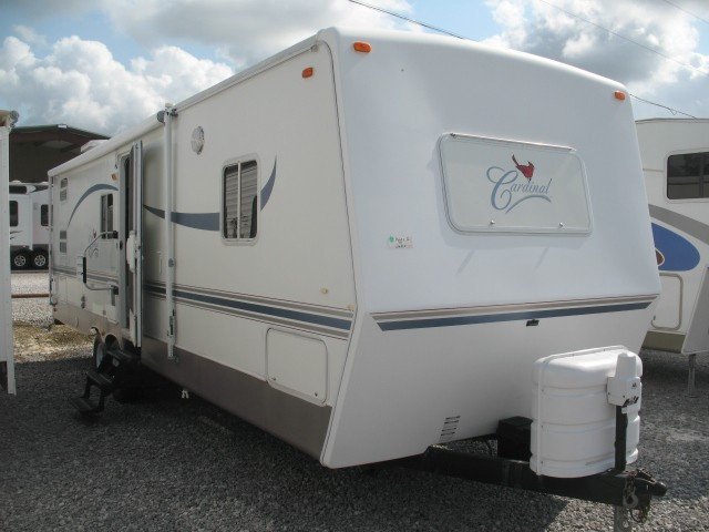 USED 2004 FOREST RIVER CARDINAL 31BH - Overview | Berryland Campers