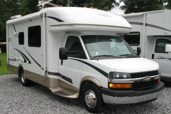 USED 2004 R-VISION TRAIL-LITE 236 - Overview | Berryland Campers