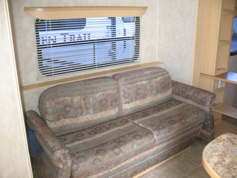 USED 2004 KEYSTONE ZEPPELIN Z241 - Overview | Berryland Campers