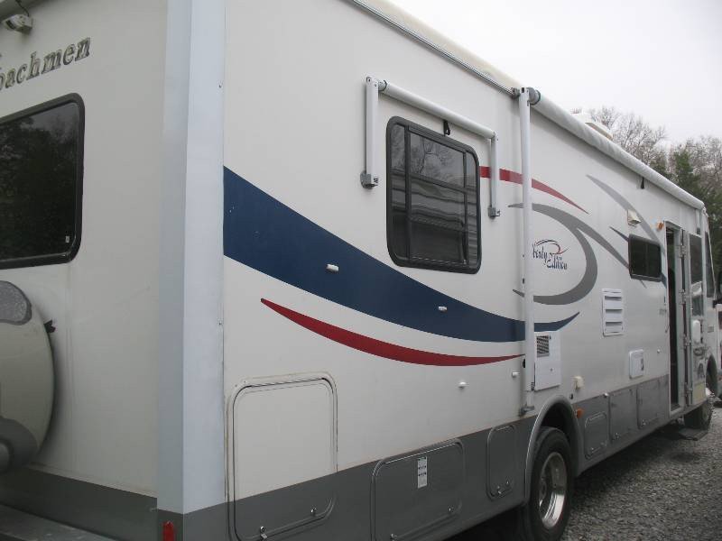 USED 2004 COACHMEN MIRADA 340MBS - Overview | Berryland Campers