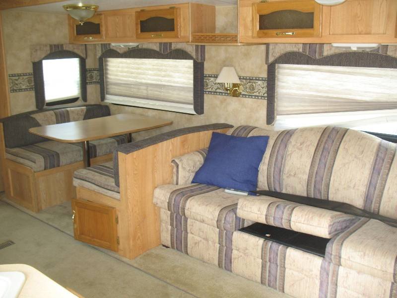USED 2004 KEYSTONE LAREDO 29BH - Overview | Berryland Campers