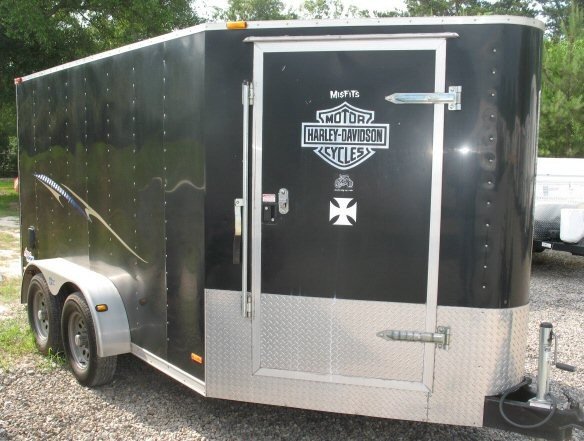 USED 2004 FLEETWOOD PACE ARROW 8X16 - Overview | Berryland Campers