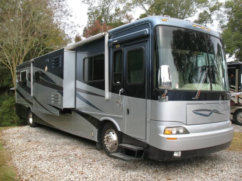 USED 2004 NEWMAR DUTCH STAR 4009 - Overview | Berryland Campers