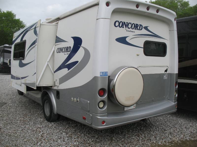 USED 2004 COACHMEN CONCORD 235 - Overview | Berryland Campers