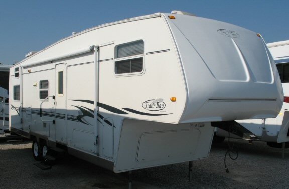 USED 2003 R-VISION TRAIL-BAY 529BHS - Overview | Berryland Campers