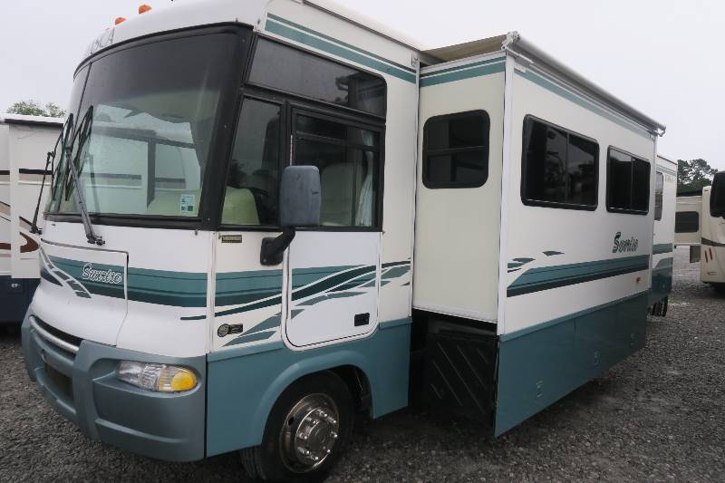USED 2003 ITASCA BY WINNEBAGO SUNRISE 34D - Overview | Berryland Campers
