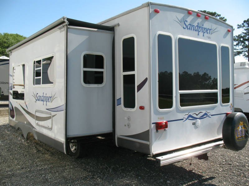 USED 2003 FOREST RIVER SANDPIPER 27RLS - Overview | Berryland Campers