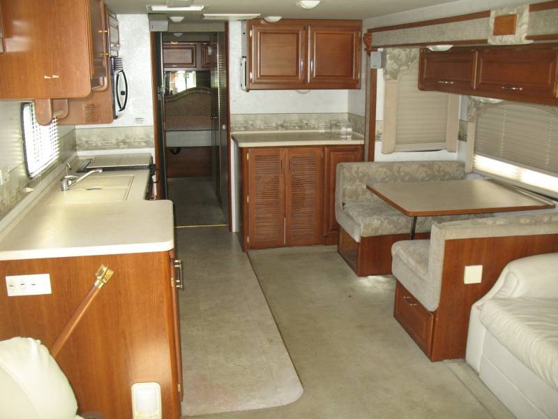 USED 2002 FLEETWOOD BOUNDER 39N - Overview | Berryland Campers