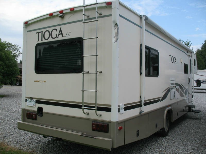 USED 2002 FLEETWOOD TIOGA 31W - Overview | Berryland Campers
