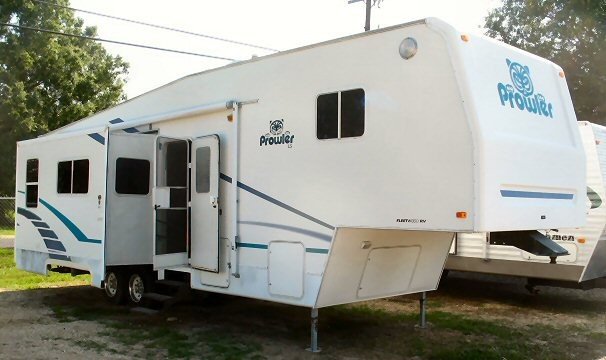USED 2002 FLEETWOOD PROWLER 32-5D - Overview | Berryland Campers