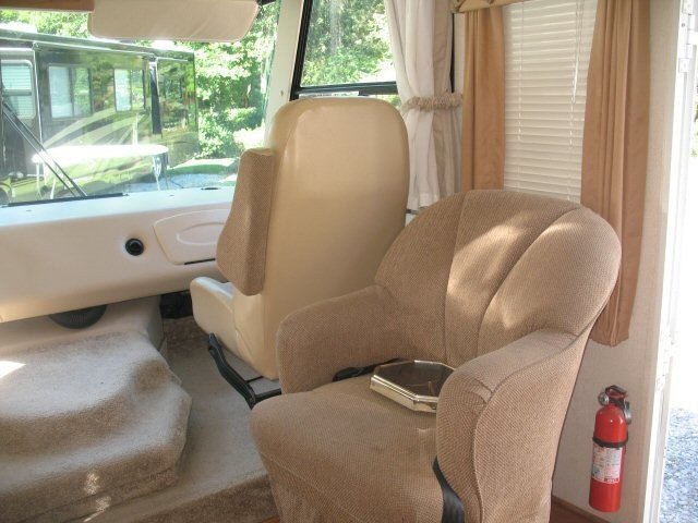 USED 2002 COACHMEN MIRADA 30 - Overview | Berryland Campers