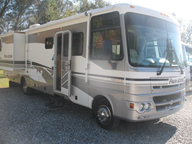 USED 2002 FLEETWOOD PACE ARROW 36R - Overview | Berryland Campers