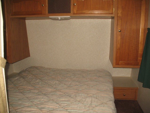 USED 2002 KEYSTONE SPRINGDALE 283 - Overview | Berryland Campers