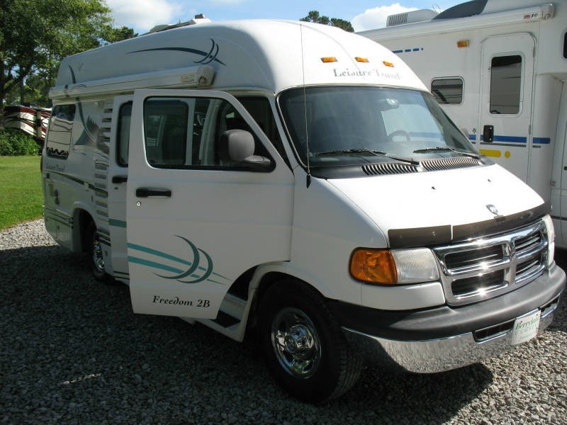 USED 2002 COACHMEN FREEDOM 2B - Overview | Berryland Campers