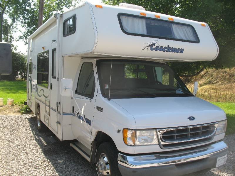 USED 2001 COACHMEN CATALINA SPORT 220RK - Overview | Berryland Campers