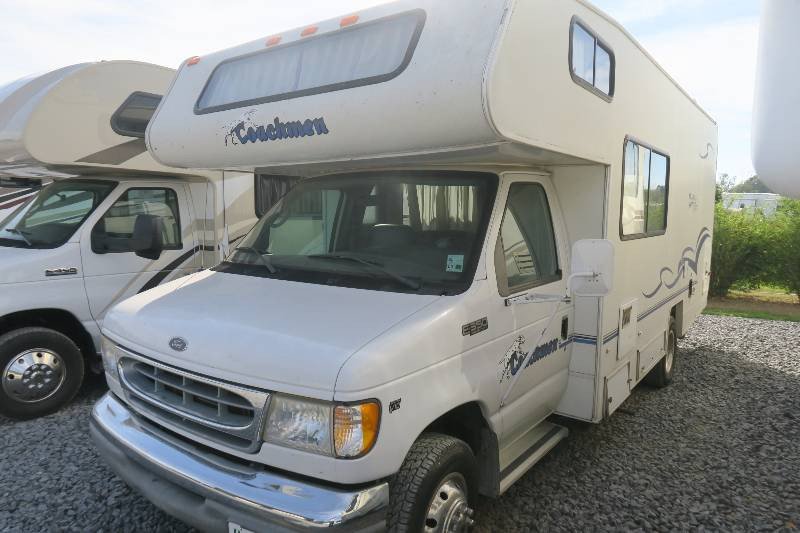 USED 2001 COACHMEN CATALINA SPORT 220RK - Overview | Berryland Campers