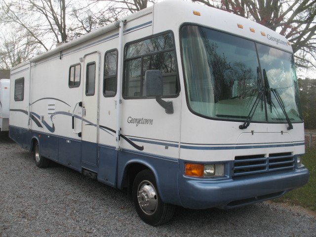 USED 2000 FOREST RIVER GEORGETOWN 325 - Overview | Berryland Campers