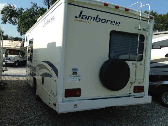 USED 2000 FLEETWOOD JAMBOREE 24D - Overview | Berryland Campers