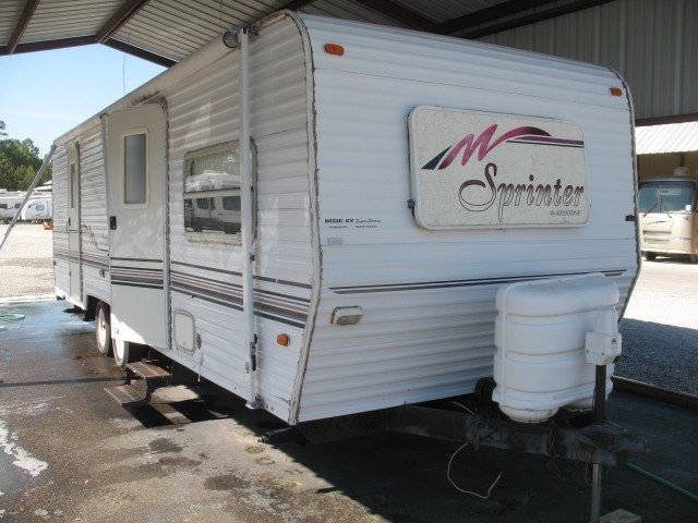 USED 1999 KEYSTONE SPRINTER 275FK - Overview | Berryland Campers