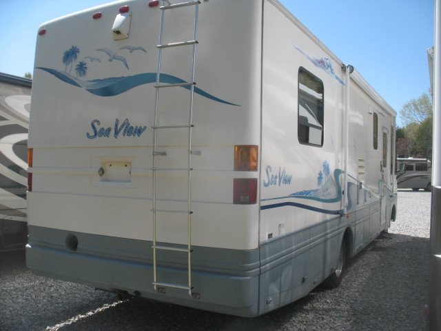 USED 1999 NATIONAL RV SEAVIEW 8330 - Overview | Berryland Campers