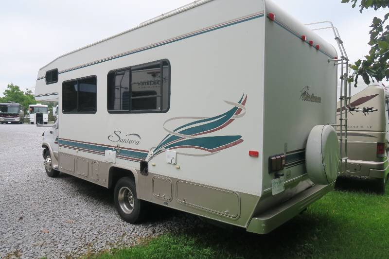 USED 1999 COACHMEN SANTARA 238RB - Overview | Berryland Campers