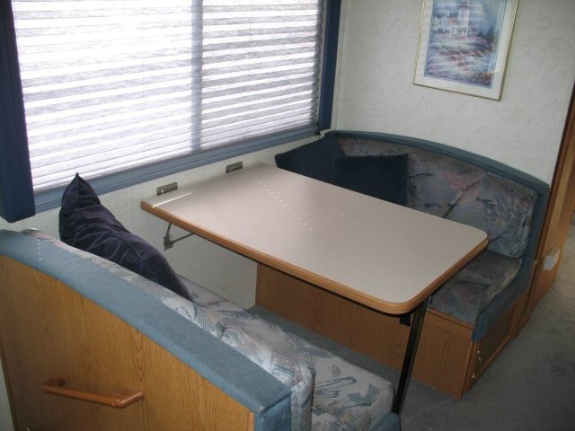 USED 1998 FOUR WINDS HURRICANE 33 - Overview | Berryland Campers