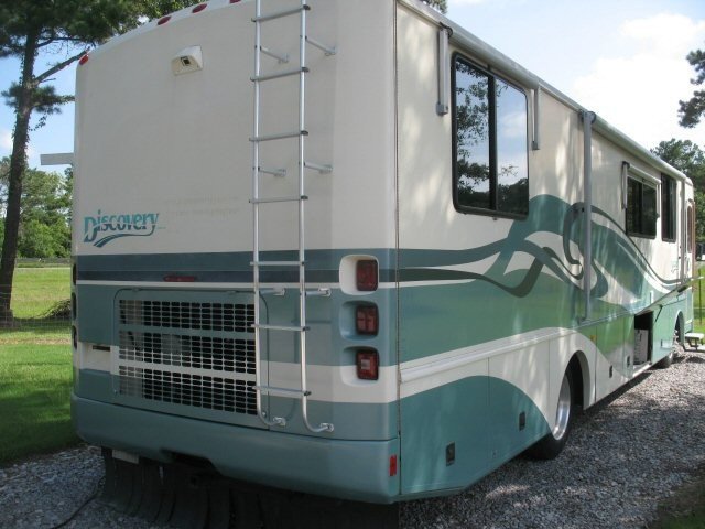 USED 1997 FLEETWOOD DISCOVERY 36A - Overview | Berryland Campers