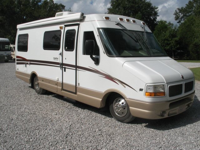 USED 1997 DYNAMAX ISATA TOURING SEDAN - Overview | Berryland Campers